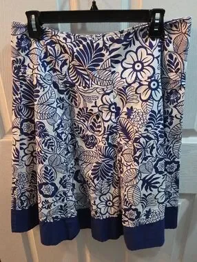 Jessica | Skirts | Blue And White Floral Aline Skirt | Poshmark